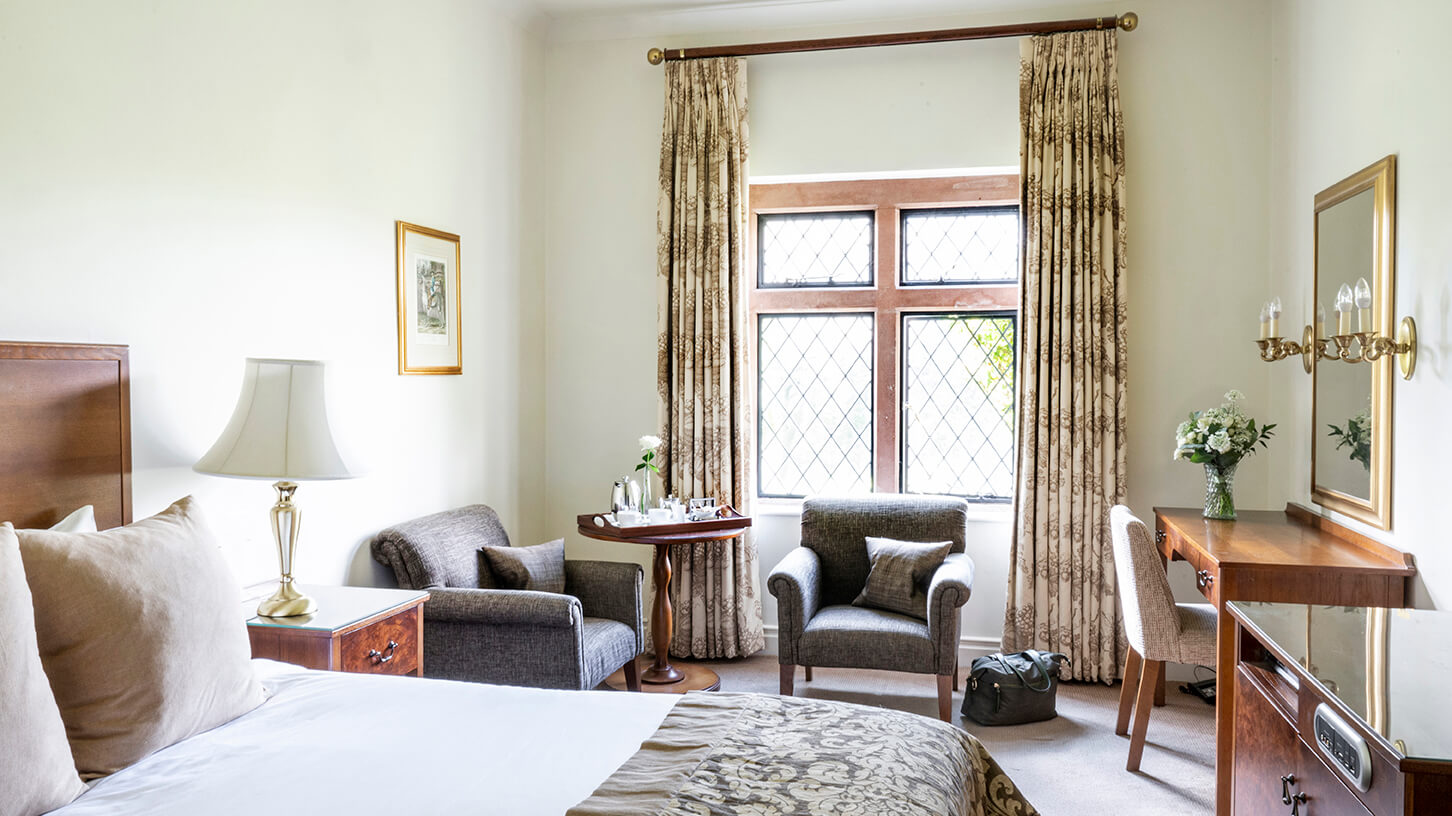 Rooms & Suites at New Hall, Birmingham