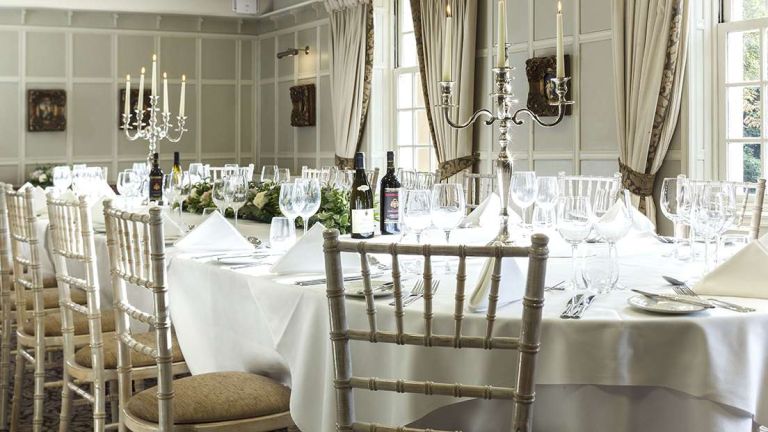 Luxury Hotel Wedding Venue in Kent | Brandshatch Place Hotel
