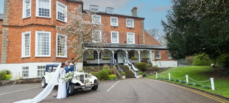 Luxury Hotel Wedding Venue in Kent | Brandshatch Place Hotel