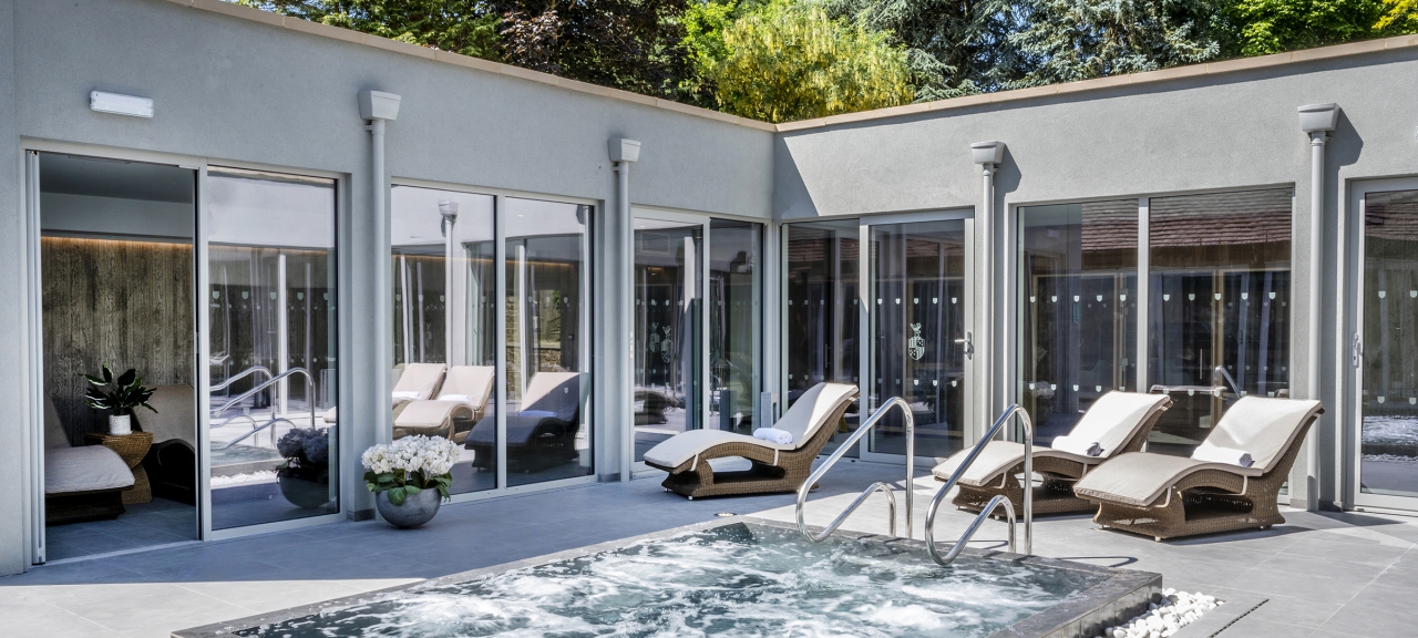 Fawsley Hall Luxury Hotel & Spa in Northamptonshire